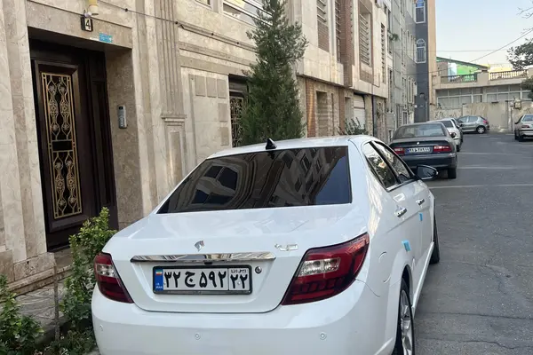 دنا پلاس EF7 6 دنده توربو فروشی امروز دوشنبه 12 آبان | باما