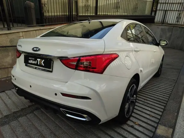 چری آریزو 5T اسپرت FL IE فروشی امروز یکشنبه 11 آبان | باما