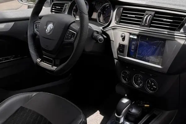 تارا اتوماتیک V4 LX فروشی - 1404/8/5 | باما