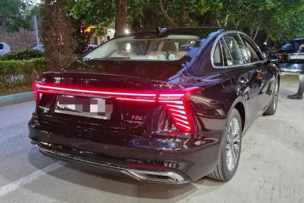 هونگچی H5 2.0 لیتر توربو فروشی امروز پنج شنبه 29 آبان | باما