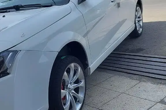 دنا پلاس EF7 5 دنده ساده فروشی امروز شنبه 3 آبان | باما