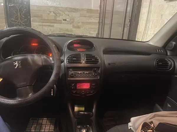 پژو 206 تیپ 6 فروشی - 1404/5/14 | باما